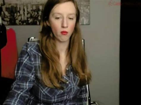 Taking Off Her Top Scrolller