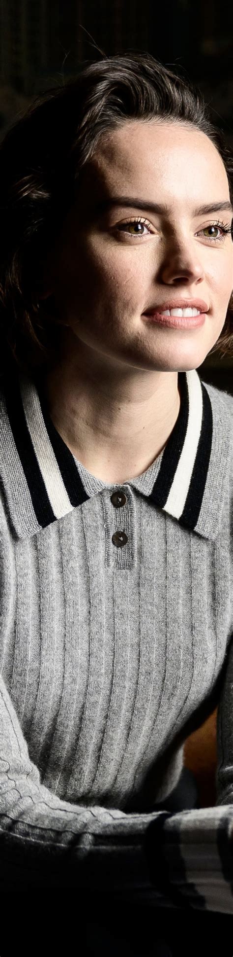 X Resolution K Daisy Ridley X Resolution Wallpaper Wallpapers Den