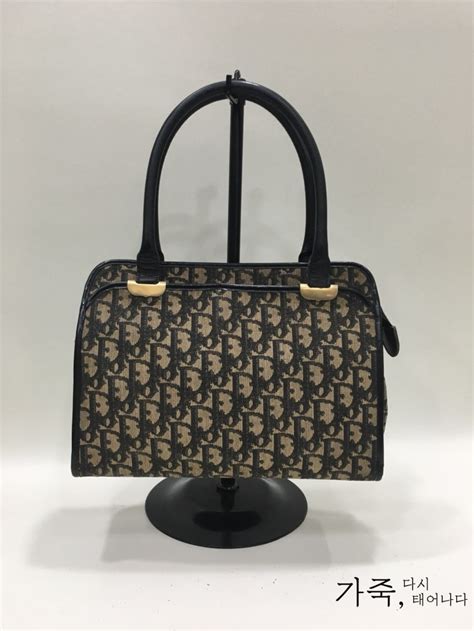 크리스찬 디올 Christian Dior 페브릭 토드백 가죽다시태어나다