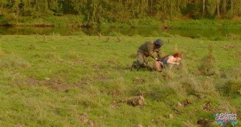 Lara Croft Fucked In Mud 11 Pics Xhamster