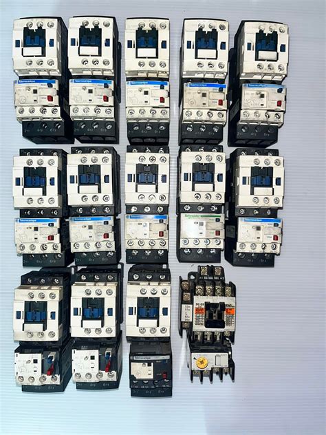 ตลาดซื้อขาย Plc Hmi Inverter Servo และอุปกรณ์เครื่องจักร 🌈🌈🌈ลดราคาครับ🌈🌈🌈