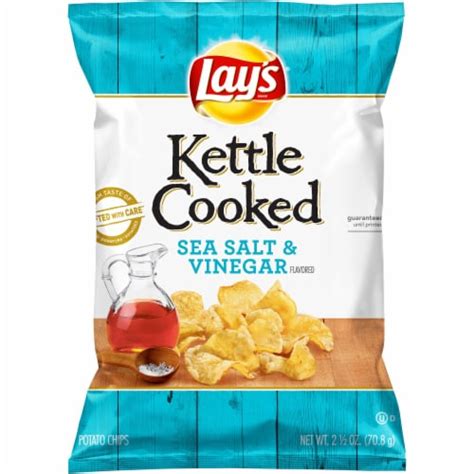 Lays® Sea Salt And Vinegar Kettle Cooked Potato Chips 25 Oz Ralphs