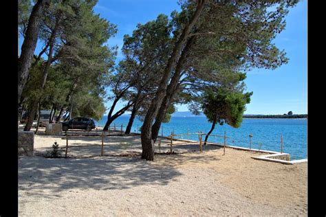 Fkk Naturist Campingplatz Baldarin Wohnmobilstellplatz In Nerezine