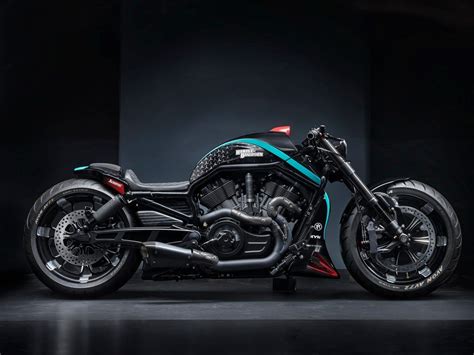Custom Harley Davidson V Rod Looks Ludicrous In Its Mercedes Amg F1