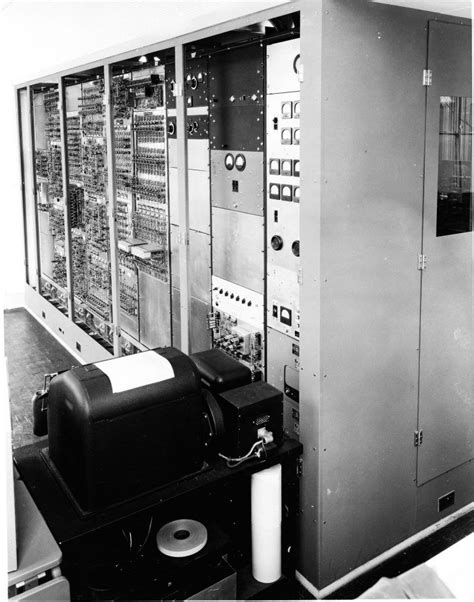 What Are Microcomputers History Examples And Use Cases