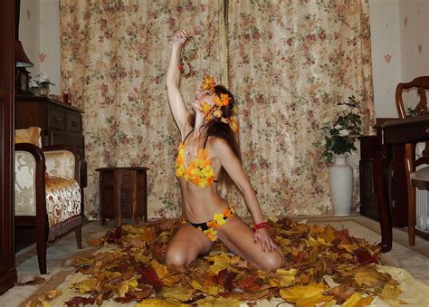 In Falling Leaves Pics Xhamster