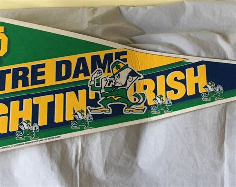 Vintage 1990s Notre Dame Fighting Irish Wincraft Felt Full Size Pennant