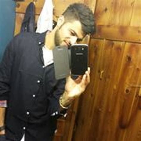 Stream Abdullah Abo Raed Music Listen To Songs Albums Playlists