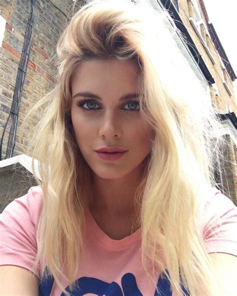Ashley James Pictures Hotness Rating 92010