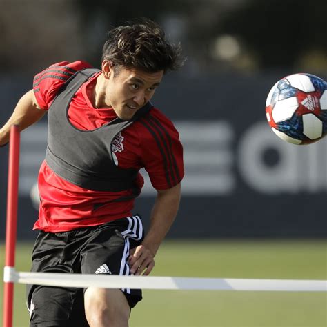 Ozil Predator Lz 2 On