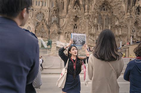 팔로우미 오전반일 바르셀로나 가우디 투어 차량대절 And 구엘공원 동반 입장