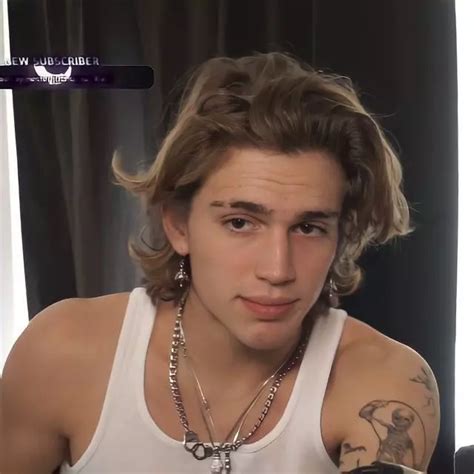 Chat With Vinnie Hacker Nsfw Enjoy Free Unrestricted Ai Character Roleplay No Filter Flowgpt