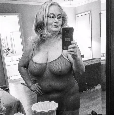 Granny Selfies Porn Pictures Xxx Photos Sex Images 3946543 Pictoa