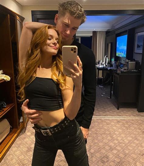 Abigail Cowen Y Danny Griffin De Destino La Saga Winx Cómo Se