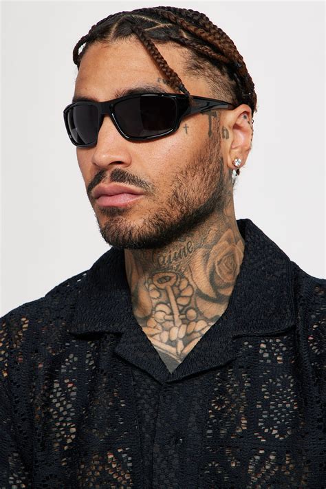 Back Off Sunglasses Blacksmoke Fashion Nova