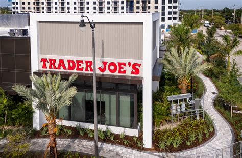 Hooters Closings See List Of Locations That Have Closed