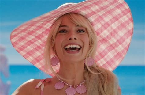 Pel Cula Barbie Supera Los Mil Millones De D Lares De Taquilla En El Mundo Ya Fm
