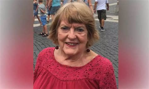 സാലി മാത്യുവിന്‌ വിട മൃ ത ദേ ഹം മെ ഡി ക്ക ൽ കോ ള ജി ന് Sally Mathew Dead Body Medical