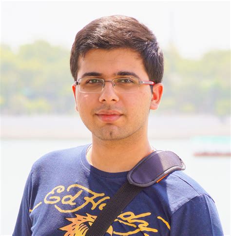 about garvit arya medium