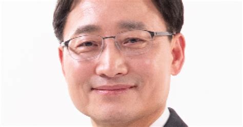 “국민연금 활용해 환율 방어를”