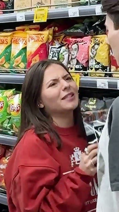 Чей метр с кепкой глазунов девушка Shorts Youtube