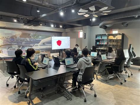 강북구 로봇·자율주행·코딩 등 4차 산업혁명 기술 체험 프로그램 운영 아시아경제