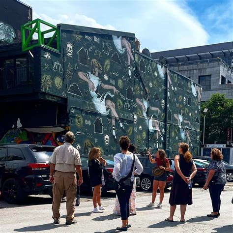 Marie Pier Talking Mando Marie ☯️ Spade And Palacio Tours