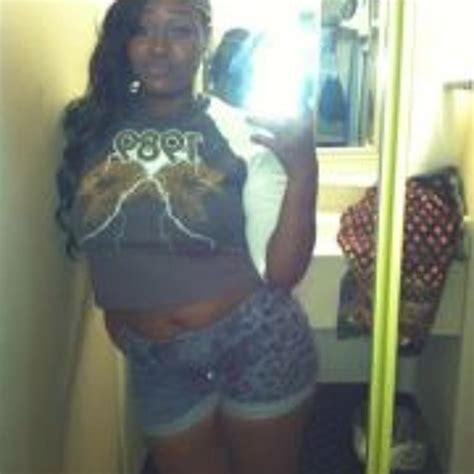 Stream Malasya Malonie Music Listen To Songs Albums Playlists For