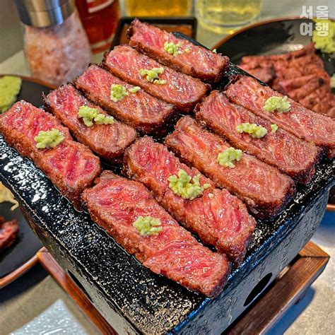 서울여행 오픈부터 줄 서서 먹는 솜사탕 규카츠집 입에 닿자마자 사르르 녹아서 조금 섭섭하지만 Facebook