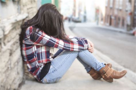 Understanding Premenstrual Dysphoric Disorder Pmdd Causes Symptoms
