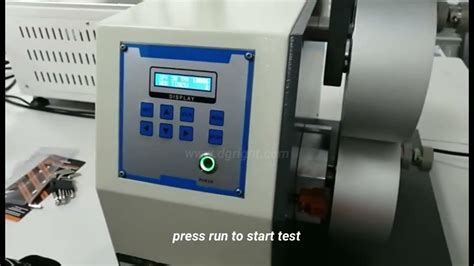 Rt 842 Shoes Hook And Loop Squeak Endurance Tester Youtube