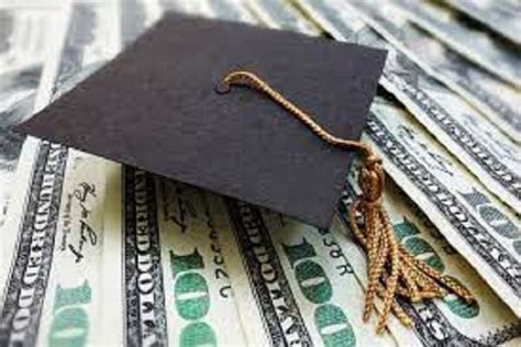 کلاهبرداری ۱۷۵ میلیون دلاری سامانه وام دانشجویی در آمریکا