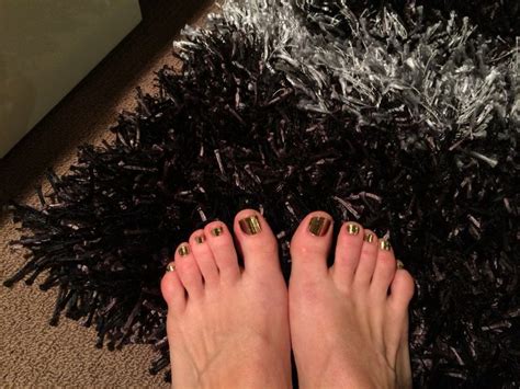 Metallic Gold Pedicure Pedicure Manicure Gold Metal