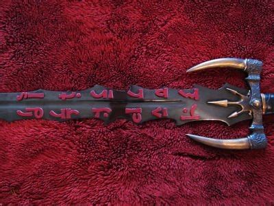 Museum Replicas Warhammer Archaon Stormbringer Sword 137305201