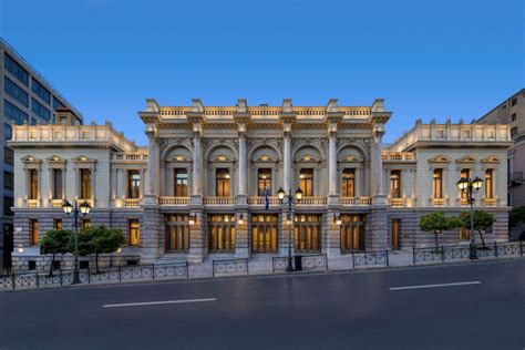 Παιδείας Εγκώμιον εκπαίδευση μόρφωση πολιτισμός κοινωνία επιστήμη πολιτική βιβλία Σελίδα 2