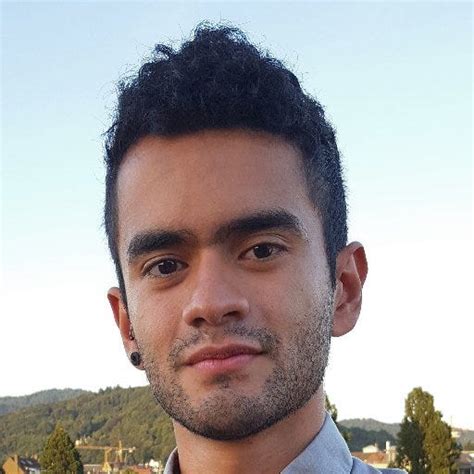 Sebastián Medium
