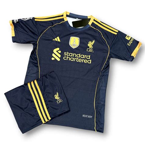 ชุดฟุตบบอล ทีม ลิ เวอร์ รุ่นใหม่ลา่าสุด 2024 25 ชุดผู้ใหญ่ ไซส์ M L Xl เสื้อพร้อมกางเกง