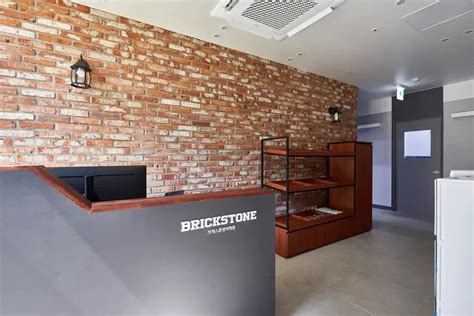 깔끔한 모던 컨셉 30평 영어 학원 인테리어 수원 팔달구 인계동