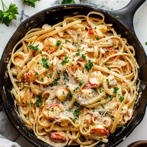 Creamy Lobster Pasta Insanely Good