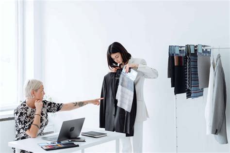 What Does Business Casual Really Mean In 2023 Career Services