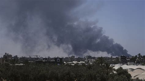 Израелската армия е извършила удари срещу повече от 100 военни цели в Ивицата Газа