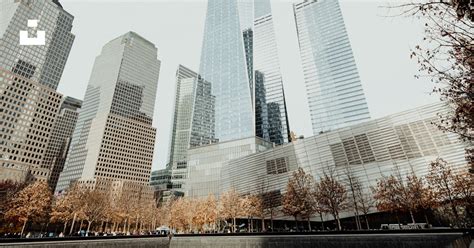 뉴욕 시 세계 무역 센터의 모습 사진 Unsplash의 무료 세계 무역 센터 이미지