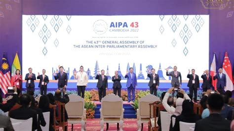 លោក ហ៊ុន សែន អះ អាង ពី ជោគ ជ័យ នៃ ការ រៀប ចំ កិច្ច ប្រជុំ កំពូល អាស៊ាន ប្រាប់ មេ ដឹក នាំ សភា អាស៊ាន