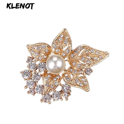 Винтажная брошь золотого цвета с кристаллами в виде листьев растений и жемчуга цветочный корсаж