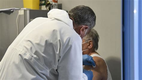 Още два мола се включват в зелените коридори за ваксинация през уикенда Новини бг