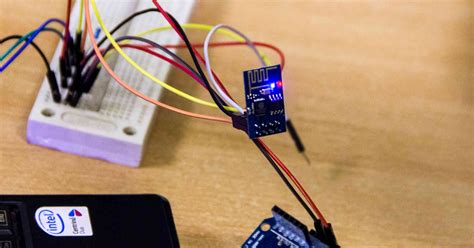 Воркшопи з Інтернету Речей Відкрита лабораторія електроніки Лампа