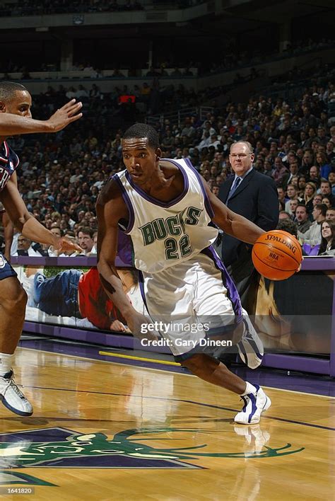 Michael Redd Of The Milwaukee Bucks Drives To The Basket During The