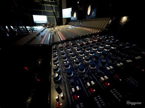 Torontos Premier Analog Recording Studio Rent This Location On Giggster