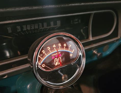 Mooneyes 8k Tachometer Hot Rod Custom Tach Vtg Style Gasser Nhra Old School 12v International