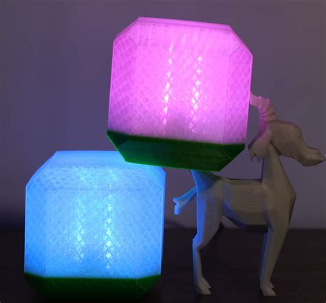 3d Printable Esp32 Powered Programmable Neopixel Lamp・cults